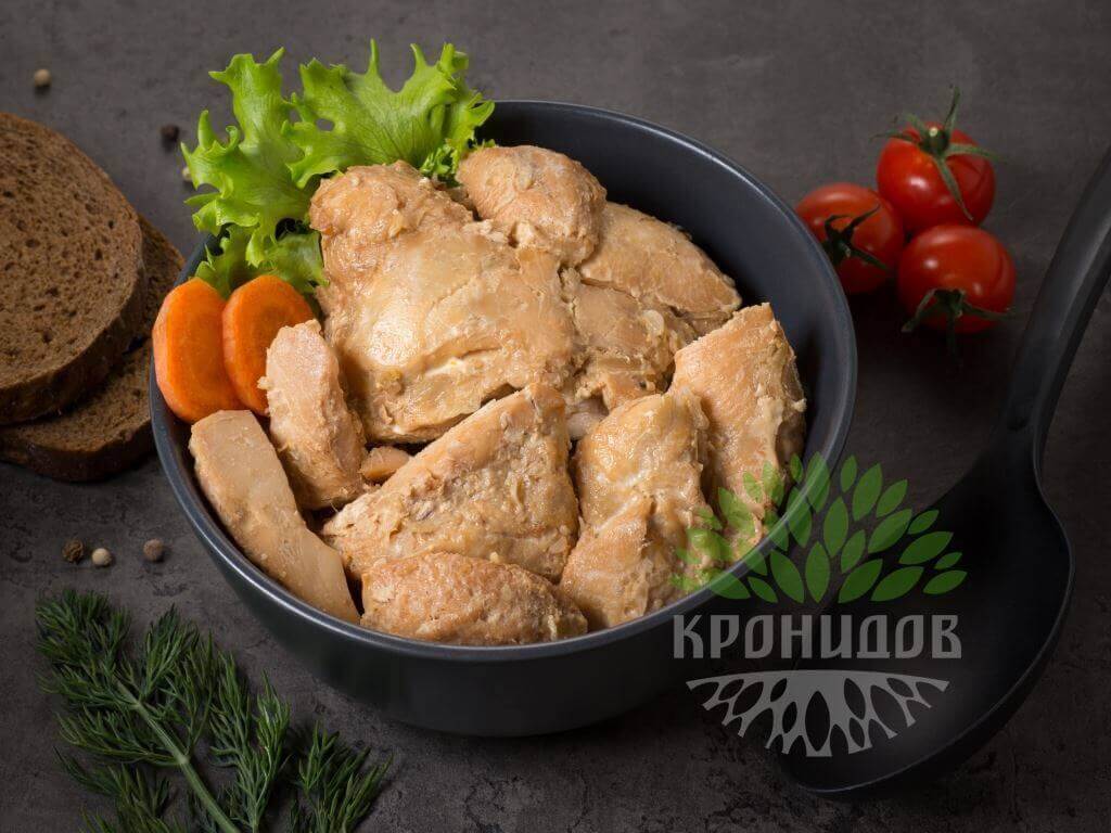Мясо цыпленка в собственном соку - готовое филе курицы в консерве Кронидов